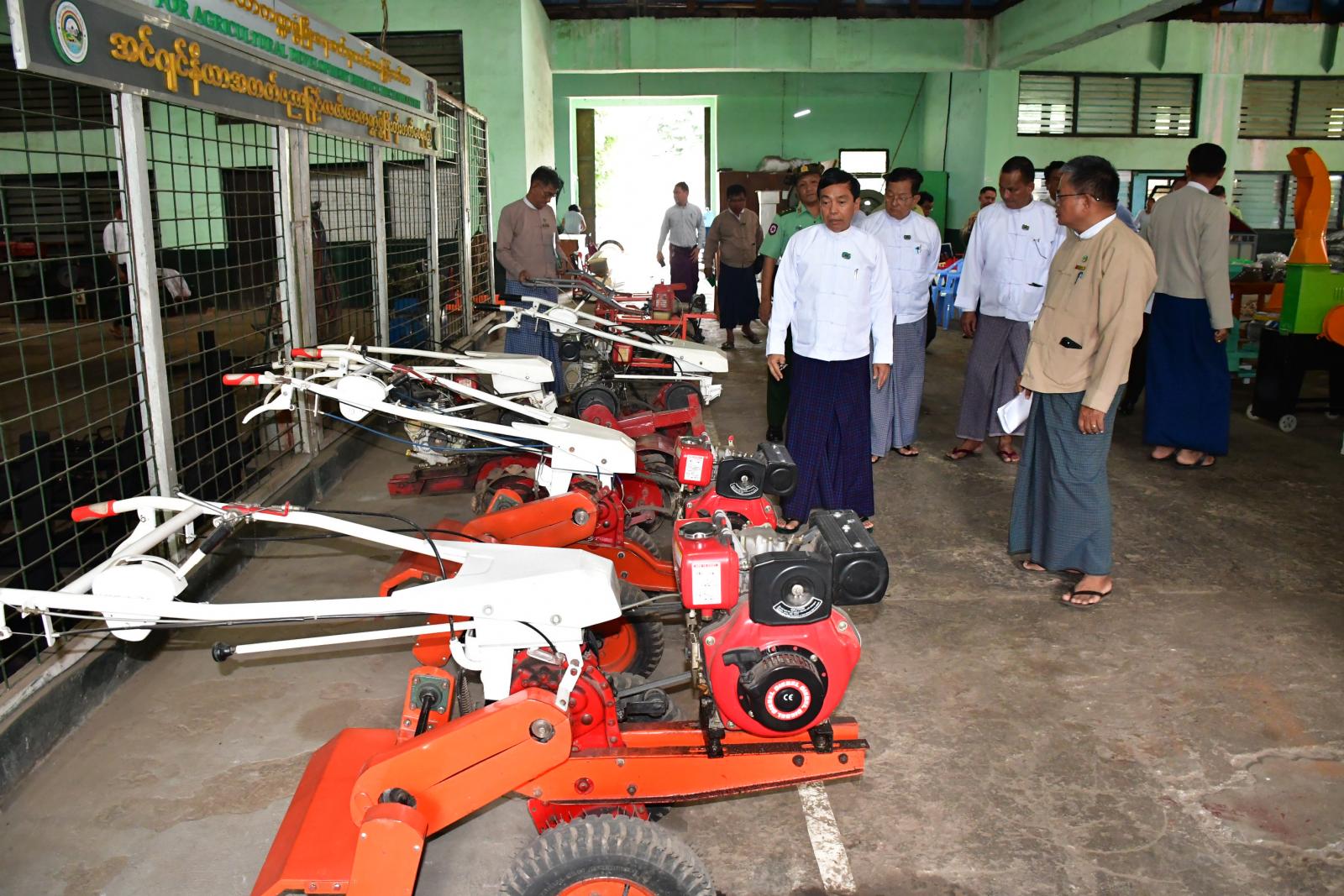 နေပြည်တော်ကောင်စီဥက္ကဋ္ဌ ဦးသန်းထွန်းဦး နေပြည်တော်အတွင်း မိုးစပါးစိုက်ပ