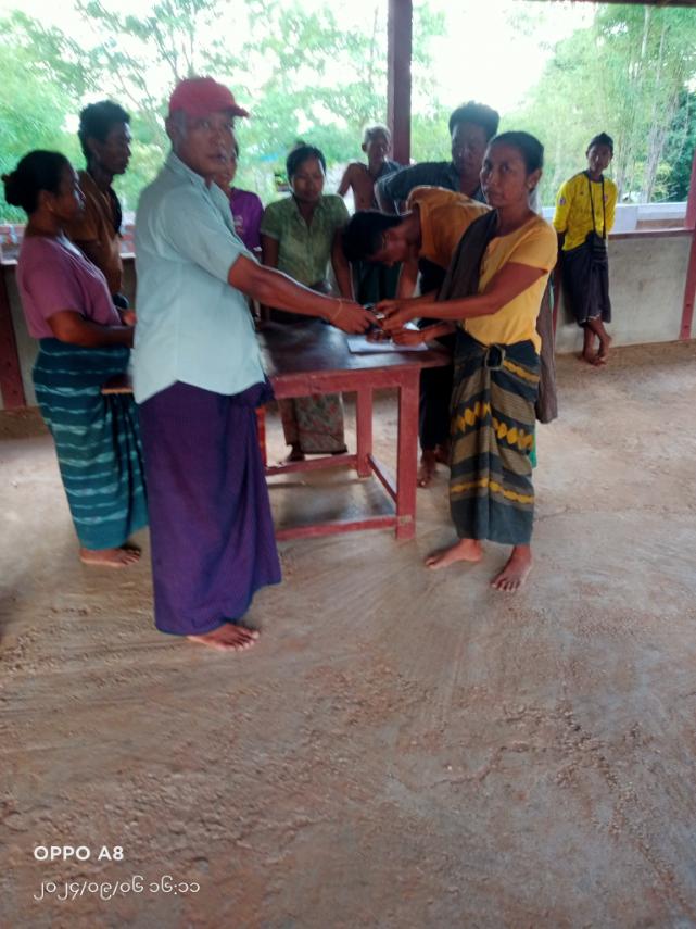 နတ်မောက်မြို့နယ်၊ သမှုန်းပင်ကျေးရွာ၌ မြစိမ်းရောင်ကျေးရွာစီမံကိန်းရန