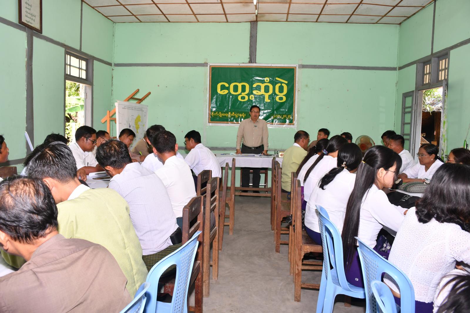 နေပြည်တော်ကောင်စီဝင် ဦးဇေယျာလင်း တပ်ကုန်းမြို့နယ်အတွင်း ရာဂိမုန်တိုင