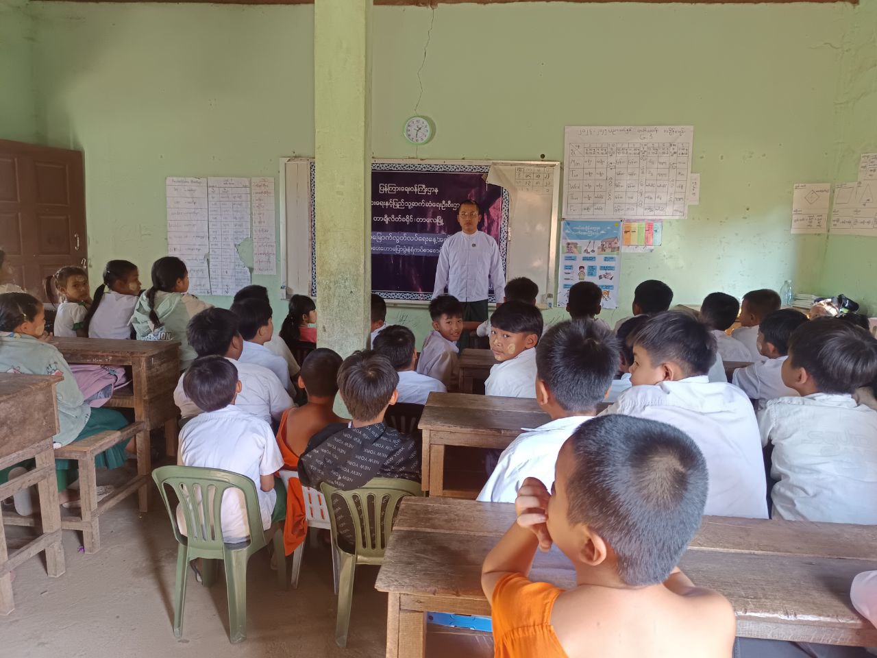 တာလေမြို့၌ ၇၇ ကြိမ်မြောက် လွတ်လပ်ရေးနေ့အကြို အသိပညာ ပေး ဟော ပြောပွဲ က