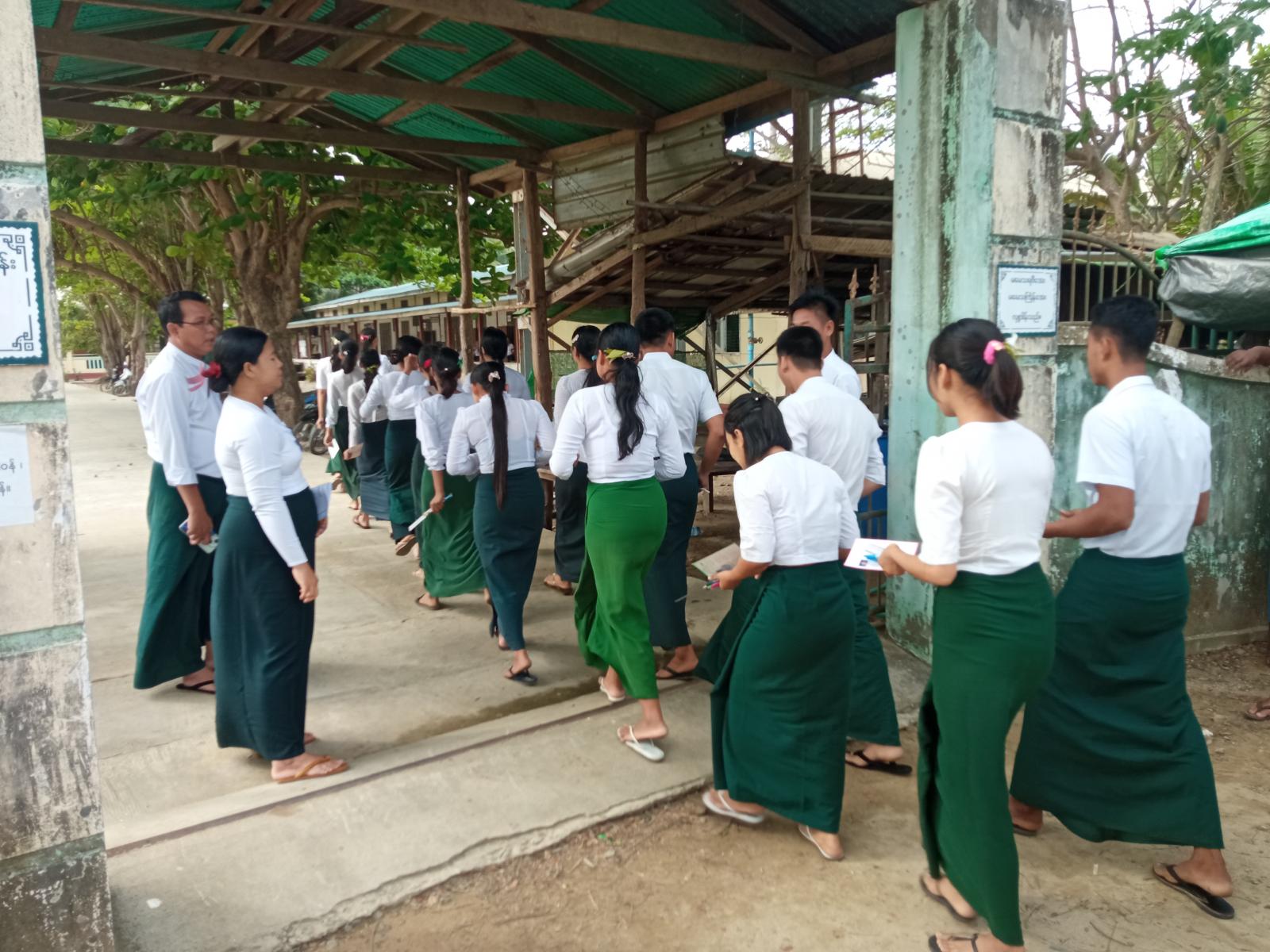 အ ထ က ရွှေသောင်ယံ စာစစ်ဌာနတွင် ၂၀၂၄ ၂၀၂၅ ခုနှစ် တက္ကသိုလ်ဝင်တန်းစာမေးပွဲဖြေဆို Information And