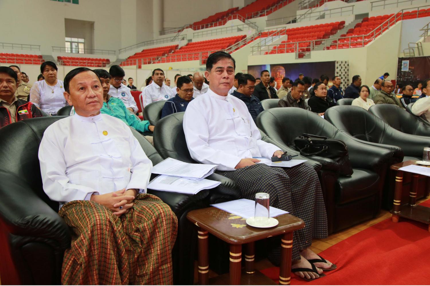 ပြည်သူ့ရေးရာစီမံခန့်ခွဲမှု ပညာဘွဲ့လွန်ဒီပလိုမာနှင့် စာရင်းအင်းပညာ ဘွဲ့လ