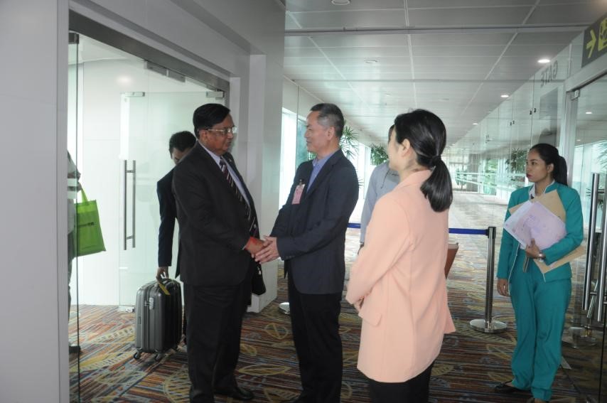 စက်မှုဝန်ကြီးဌာန ပြည်ထောင်စုဝန်ကြီးဦးဆောင်သော မြန်မာကိုယ်စားလှယ်အဖွဲ့