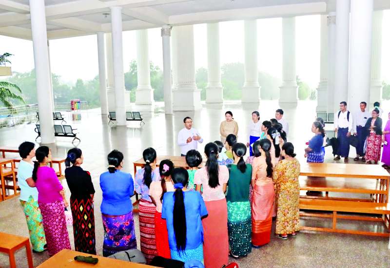 ရန်ကုန်မြို့နှင့် မန္တလေးမြို့အတွက် ရည်ညွှန်းလက်ကားဈေးနှုန်းများနှင့် ပ