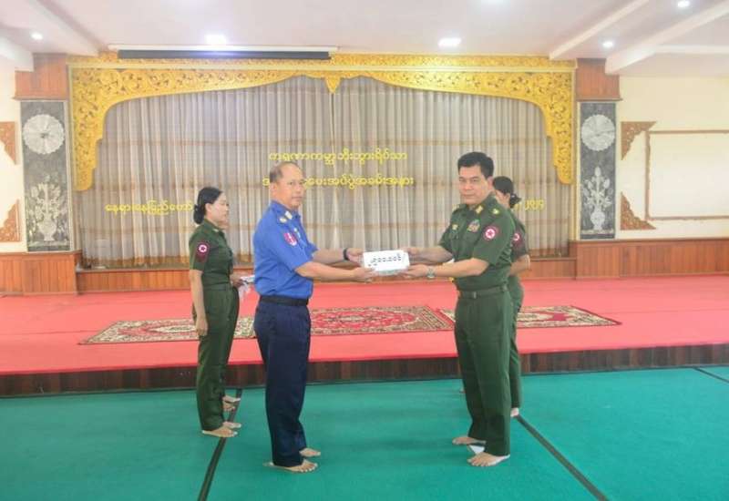 လျှပ်စစ်သုံးမော်တော်ယာဉ်များနှင့် လျှပ်စစ်သုံးယာဉ်အတွက် အားသွင်းစက်များ